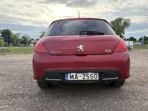 Sarkans Peugeot 308 2009 Daugavpils, ar dzinēja tilpumu 1.60 L un nobraukumu 205 tūkst. km par 2450 €, foto 4 vietnē AUTOMOTO.COM.LV