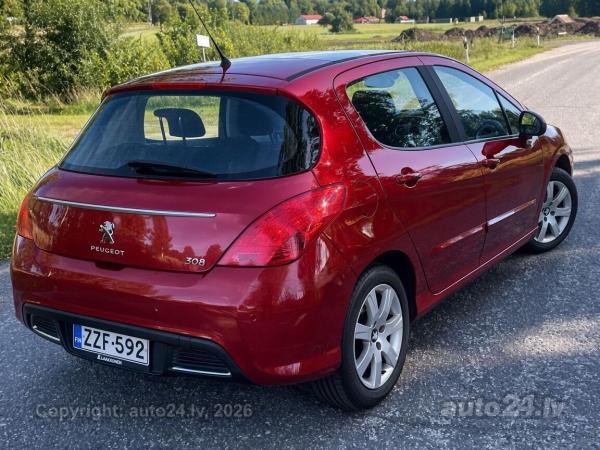 Sarkans Peugeot 308 2011 Tartu, ar dzinēja tilpumu 1.60 L un nobraukumu 215 tūkst. km par 2990 €, foto 3 vietnē AUTOMOTO.COM.LV