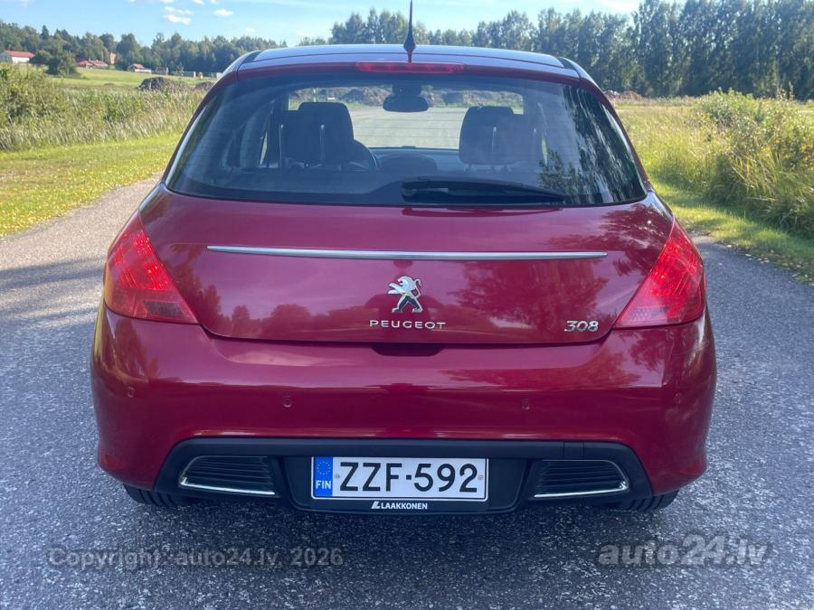 Sarkans Peugeot 308 2011 Tartu, ar dzinēja tilpumu 1.60 L un nobraukumu 215 tūkst. km par 2990 €, foto 18 vietnē AUTOMOTO.COM.LV