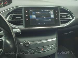 Sarkans Peugeot 308 2013 Viljandi, ar dzinēja tilpumu 1.60 L un nobraukumu 248 tūkst. km par 3900 €, foto 10 vietnē AUTOMOTO.COM.LV