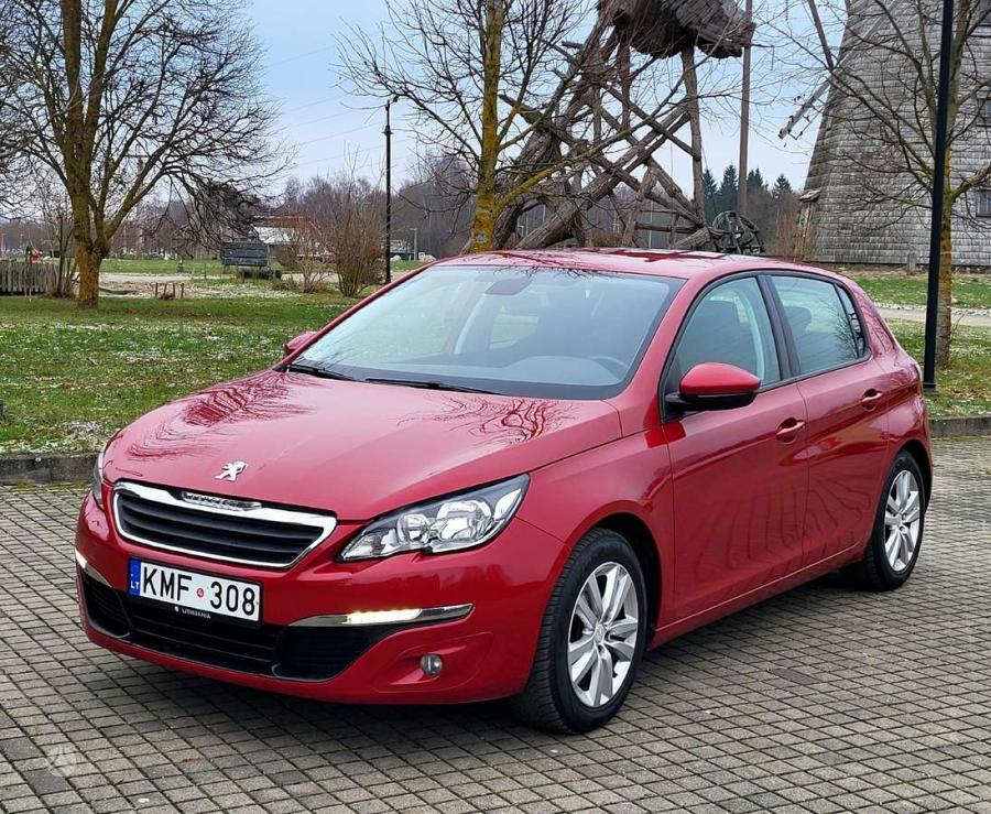 Red Peugeot 308 2014 in Siauliai, with an engine capacity of 1.20 L and mileage of 114 thousand km for 3850 €, photo 2 on AUTOMOTO.COM.LV