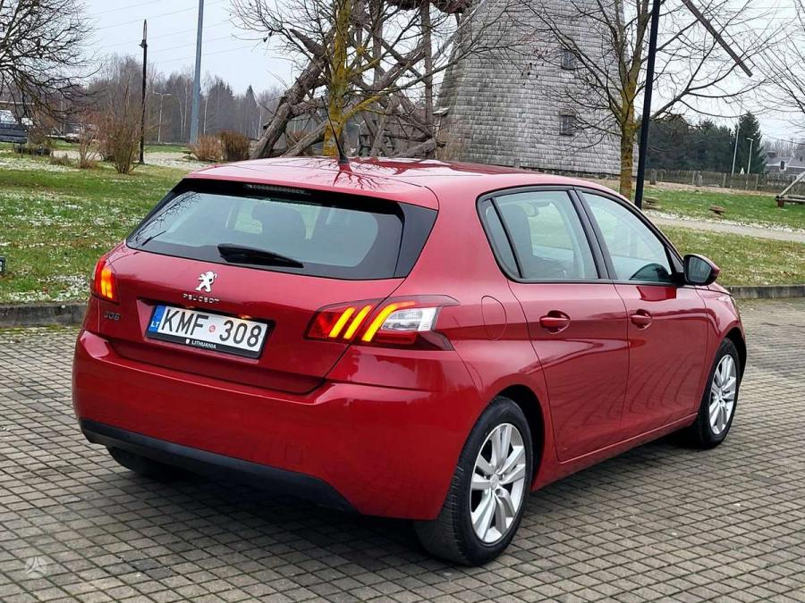 Red Peugeot 308 2014 in Siauliai, with an engine capacity of 1.20 L and mileage of 114 thousand km for 3850 €, photo 15 on AUTOMOTO.COM.LV
