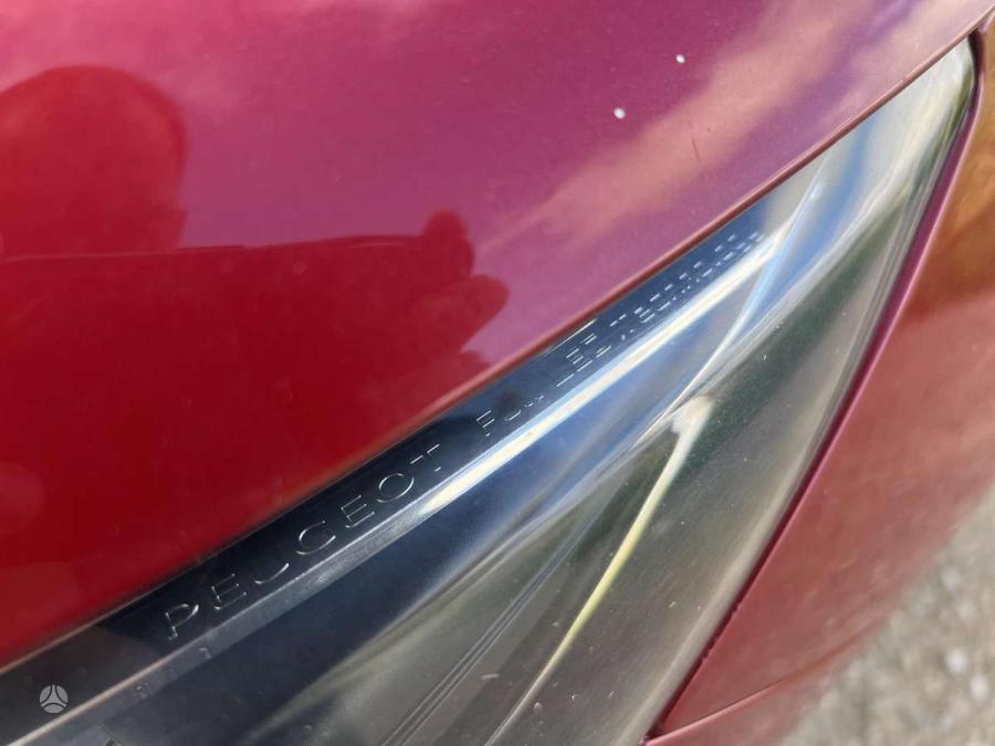 Sarkans Peugeot 308 2014 Viļņa, ar dzinēja tilpumu 1.60 L un nobraukumu 230 tūkst. km par 2900 €, foto 5 vietnē AUTOMOTO.COM.LV