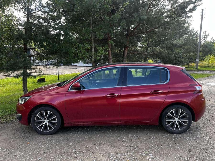Sarkans Peugeot 308 2014 Viļņa, ar dzinēja tilpumu 1.60 L un nobraukumu 230 tūkst. km par 2900 €, foto 14 vietnē AUTOMOTO.COM.LV