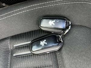 Sarkans Peugeot 308 2014 Viļņa, ar dzinēja tilpumu 1.60 L un nobraukumu 230 tūkst. km par 2900 €, foto 20 vietnē AUTOMOTO.COM.LV