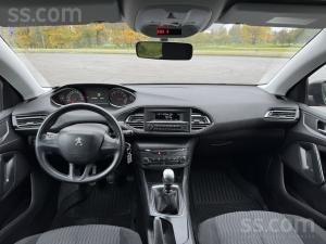 Red Peugeot 308 2015 in Riga, with an engine capacity of 1.60 L and mileage of 0 thousand km for 4550 €, photo 12 on AUTOMOTO.COM.LV