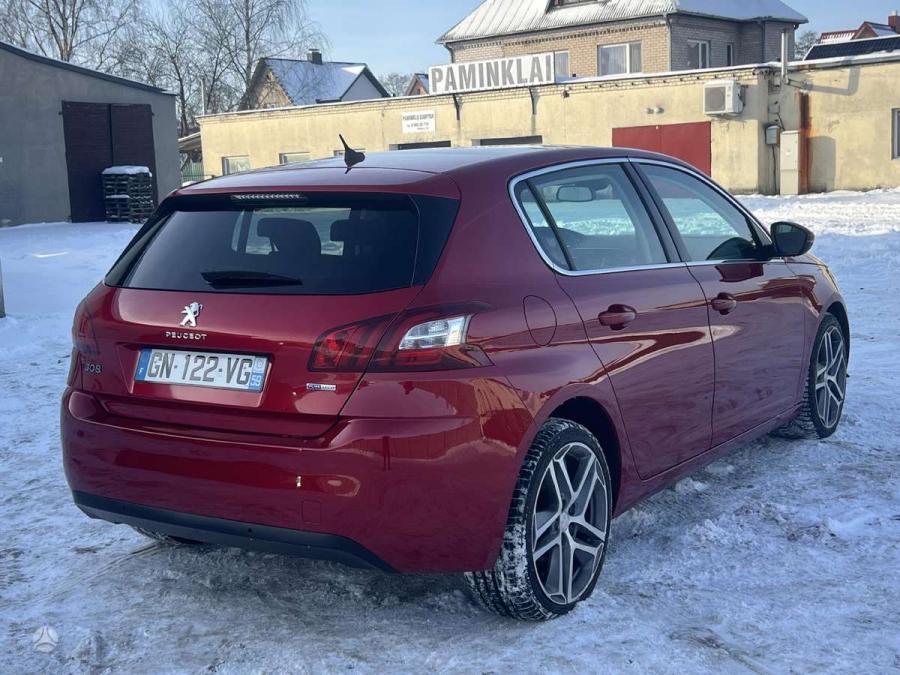 Sarkans Peugeot 308 2016 Tauragė, ar dzinēja tilpumu 1.20 L un nobraukumu 120 tūkst. km par 5200 €, foto 6 vietnē AUTOMOTO.COM.LV