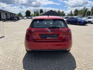 Red Peugeot 308 2017 in Taurage, with an engine capacity of 1.20 L and mileage of 135 thousand km for 4900 €, photo 8 on AUTOMOTO.COM.LV