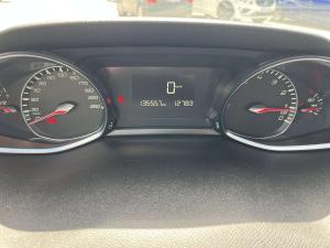 Red Peugeot 308 2017 in Taurage, with an engine capacity of 1.20 L and mileage of 135 thousand km for 4900 €, photo 25 on AUTOMOTO.COM.LV