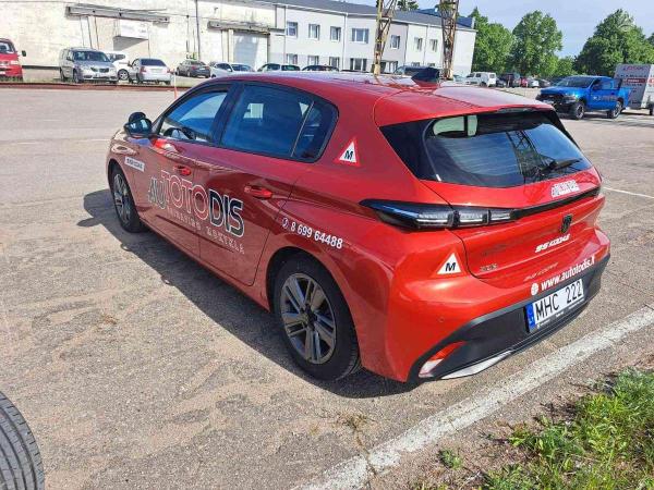 Red Peugeot 308 2023 in Siauliai, with an engine capacity of 1.20 L and mileage of 86 thousand km for 9999 €, photo 6 on AUTOMOTO.COM.LV