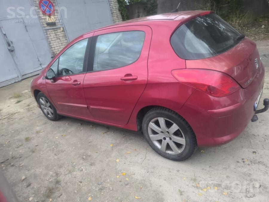 Красный Пежо 308 2008 в Рига, объемом двигателя 1.60 л и пробегом 302 тыс. км за 1000 €, фото 5 на AUTOMOTO.COM.LV