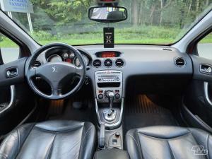 Red Peugeot 308 2008 in Alytus, with an engine capacity of 2.00 L and mileage of 271 thousand km for 2150 €, photo 8 on AUTOMOTO.COM.LV