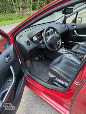 Red Peugeot 308 2008 in Alytus, with an engine capacity of 2.00 L and mileage of 271 thousand km for 2150 €, photo 9 on AUTOMOTO.COM.LV