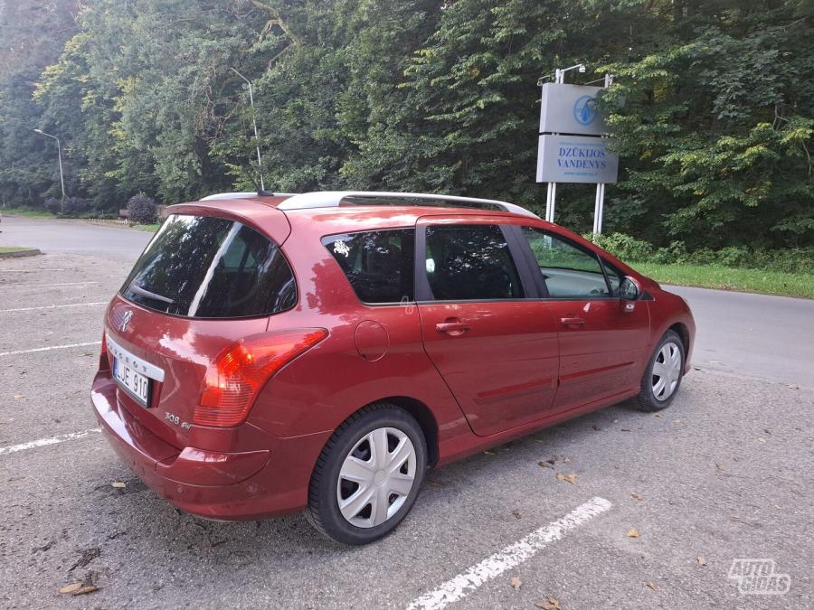 Red Peugeot 308 2008 in Alytus, with an engine capacity of 2.00 L and mileage of 271 thousand km for 2150 €, photo 15 on AUTOMOTO.COM.LV