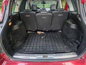 Red Peugeot 308 2008 in Alytus, with an engine capacity of 2.00 L and mileage of 271 thousand km for 2150 €, photo 20 on AUTOMOTO.COM.LV
