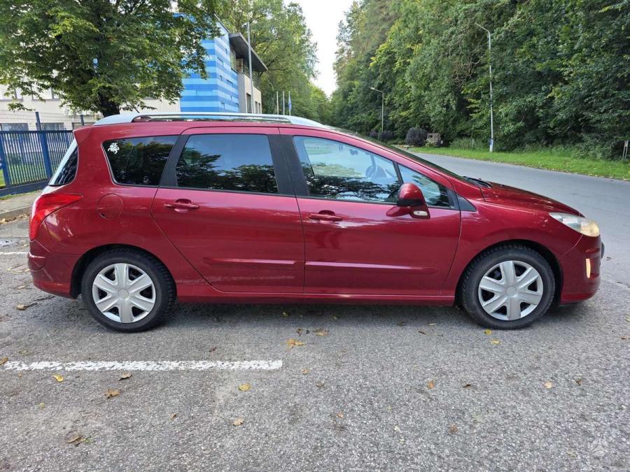 Red Peugeot 308 2008 in Alytus, with an engine capacity of 2.00 L and mileage of 271 thousand km for 1990 €, photo 12 on AUTOMOTO.COM.LV