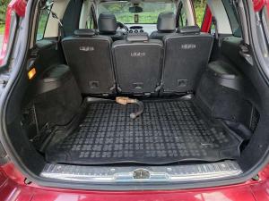 Red Peugeot 308 2008 in Alytus, with an engine capacity of 2.00 L and mileage of 271 thousand km for 1990 €, photo 18 on AUTOMOTO.COM.LV