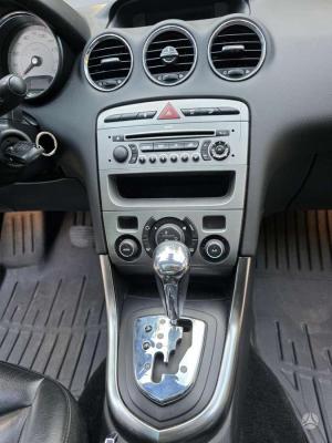 Red Peugeot 308 2008 in Alytus, with an engine capacity of 2.00 L and mileage of 271 thousand km for 1990 €, photo 21 on AUTOMOTO.COM.LV