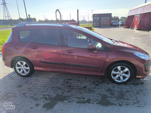 Красный Пежо 308 2010 в Мажейкяй, объемом двигателя 1.60 л и пробегом 300 тыс. км за 1600 €, фото 9 на AUTOMOTO.COM.LV