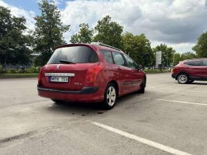 Red Peugeot 308 2011 in Kedainiai, with an engine capacity of 1.56 L and mileage of 279 thousand km for 2800 €, photo 5 on AUTOMOTO.COM.LV