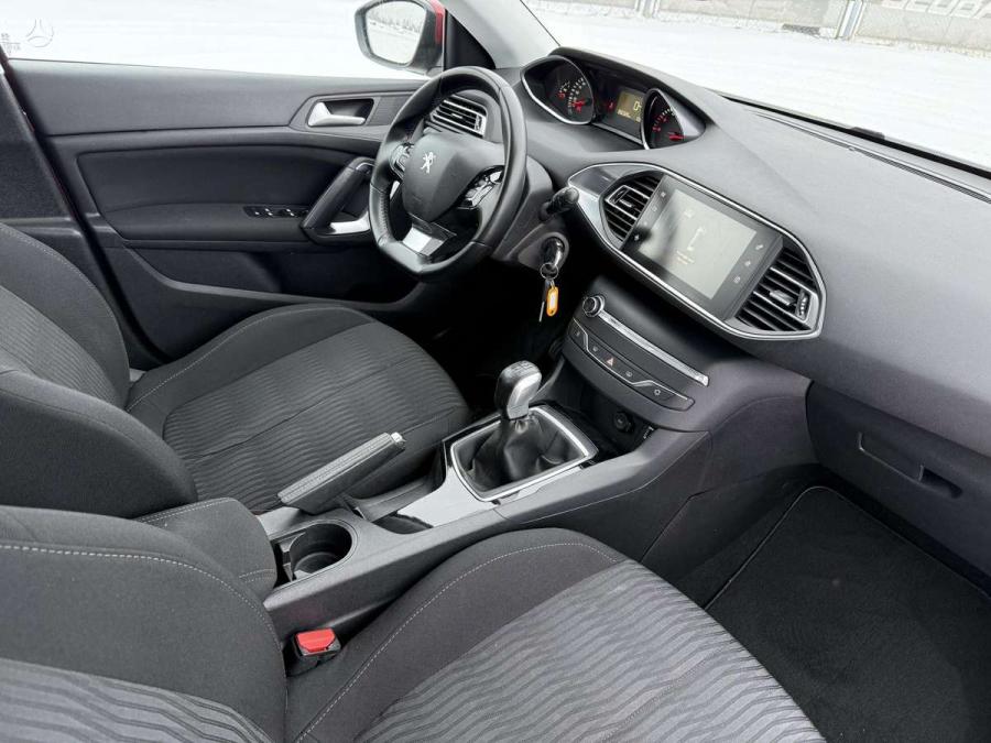 Sarkans Peugeot 308 2015 Ukmergė, ar dzinēja tilpumu 1.56 L un nobraukumu 260 tūkst. km par 3450 €, foto 9 vietnē AUTOMOTO.COM.LV