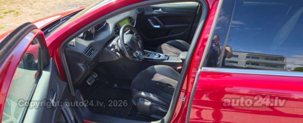 Red Peugeot 308 2015 in Parnu, with an engine capacity of 2.00 L and mileage of 264 thousand km for 6600 €, photo 8 on AUTOMOTO.COM.LV