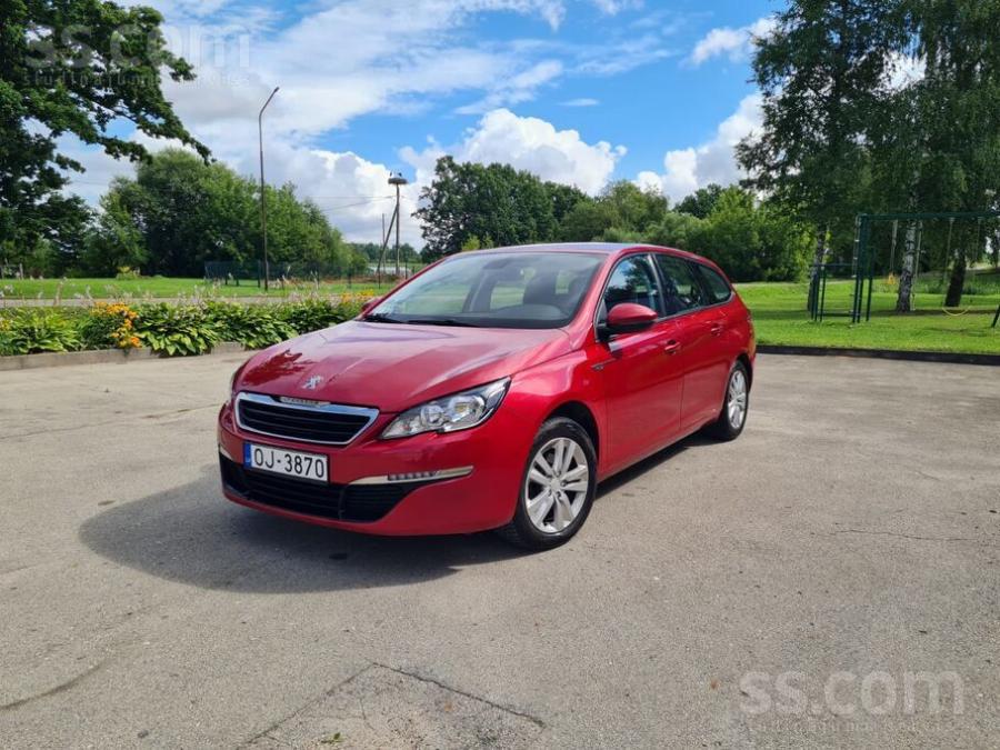 Red Peugeot 308 2015 in Bauska, with an engine capacity of 1.60 L and mileage of 0 thousand km for 4250 €, photo 1 on AUTOMOTO.COM.LV