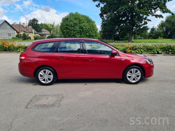 Red Peugeot 308 2015 in Bauska, with an engine capacity of 1.60 L and mileage of 0 thousand km for 4250 €, photo 6 on AUTOMOTO.COM.LV