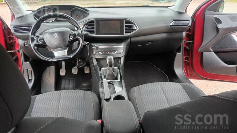 Red Peugeot 308 2015 in Bauska, with an engine capacity of 1.60 L and mileage of 0 thousand km for 4250 €, photo 10 on AUTOMOTO.COM.LV