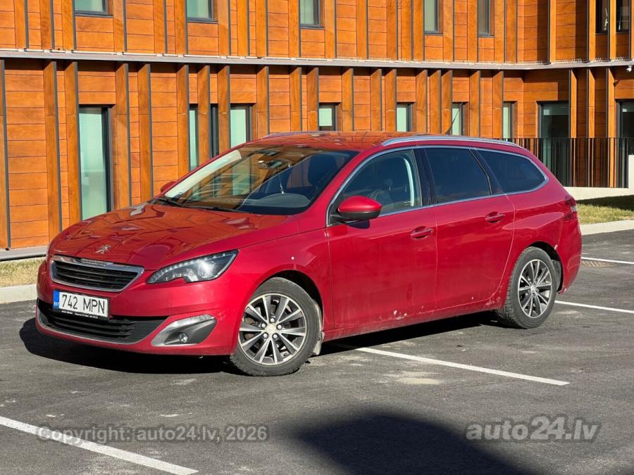 Red Peugeot 308 2016 in Viljandi, with an engine capacity of 1.60 L and mileage of 306 thousand km for 3999 €, photo 1 on AUTOMOTO.COM.LV
