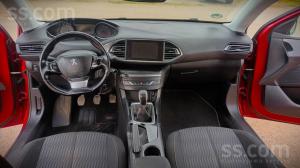Красный Пежо 308 2016 в Елгава, объемом двигателя 1.60 л и пробегом 267 тыс. км за 4300 €, фото 14 на AUTOMOTO.COM.LV