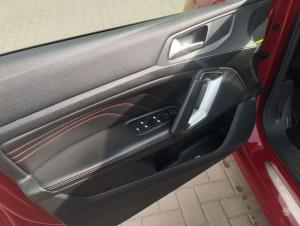 Red Peugeot 308 2016 in Taurage, with an engine capacity of 1.56 L and mileage of 230 thousand km for 6200 €, photo 14 on AUTOMOTO.COM.LV