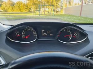 Sarkans Peugeot 308 2016 Jelgava, ar dzinēja tilpumu 1.60 L un nobraukumu 261 tūkst. km par 5000 €, foto 8 vietnē AUTOMOTO.COM.LV