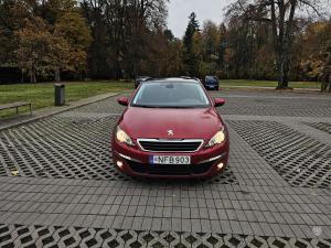 Red Peugeot 308 2017 in Kaunas, with an engine capacity of 1.20 L and mileage of 202 thousand km for 6000 €, photo 10 on AUTOMOTO.COM.LV