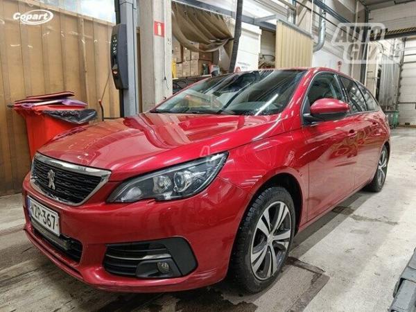 Red Peugeot 308 2017 in Vilnius, with an engine capacity of 1.20 L and mileage of 183 thousand km for 5000 €, photo 2 on AUTOMOTO.COM.LV