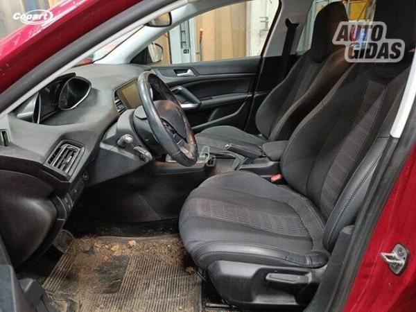 Red Peugeot 308 2017 in Vilnius, with an engine capacity of 1.20 L and mileage of 183 thousand km for 5000 €, photo 10 on AUTOMOTO.COM.LV