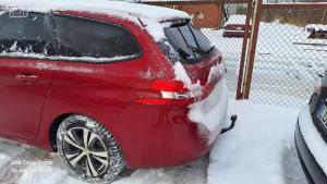 Red Peugeot 308 2017 in Vilnius, with an engine capacity of 1.20 L and mileage of 183 thousand km for 5000 €, photo 18 on AUTOMOTO.COM.LV