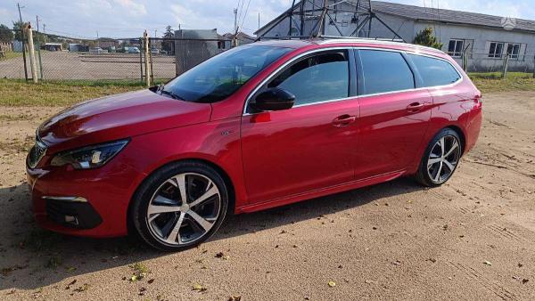 Red Peugeot 308 2018 in Taurage, with an engine capacity of 2.00 L and mileage of 253 thousand km for 7600 €, photo 3 on AUTOMOTO.COM.LV