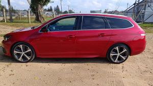 Red Peugeot 308 2018 in Taurage, with an engine capacity of 2.00 L and mileage of 253 thousand km for 7600 €, photo 6 on AUTOMOTO.COM.LV