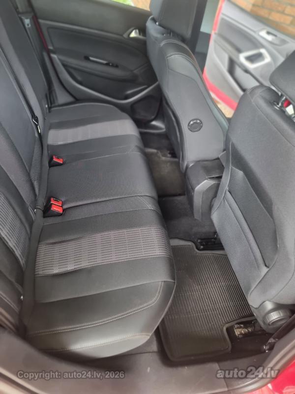 Sarkans Peugeot 308 2018 Tartu, ar dzinēja tilpumu 1.20 L un nobraukumu 222 tūkst. km par 7250 €, foto 10 vietnē AUTOMOTO.COM.LV