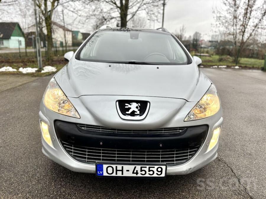 Peugeot 308 2008 in Daugavpils, with an engine capacity of 2.00 L and mileage of 303 thousand km for 2350 €, photo 2 on AUTOMOTO.COM.LV