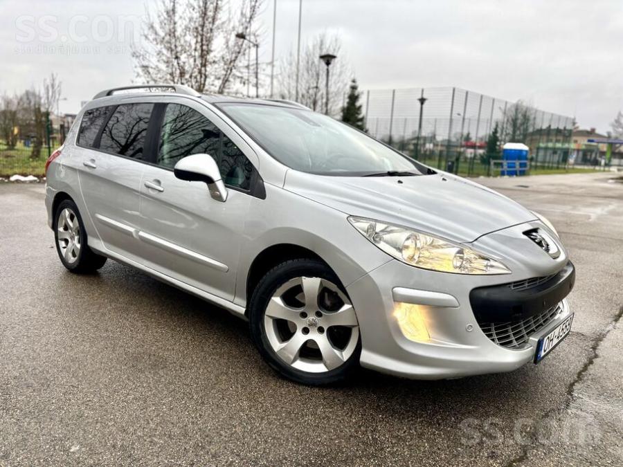 Peugeot 308 2008 in Daugavpils, with an engine capacity of 2.00 L and mileage of 303 thousand km for 2350 €, photo 4 on AUTOMOTO.COM.LV