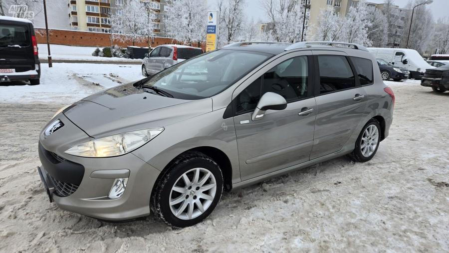 Peugeot 308 2010 Panevēža, ar dzinēja tilpumu 1.60 L un nobraukumu 299 tūkst. km par 1800 €, foto 1 vietnē AUTOMOTO.COM.LV