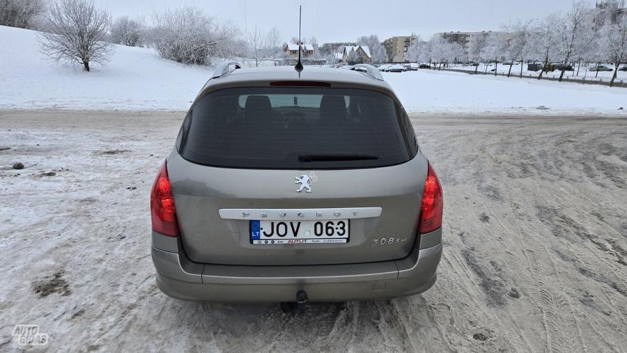 Peugeot 308 2010 Panevēža, ar dzinēja tilpumu 1.60 L un nobraukumu 299 tūkst. km par 1800 €, foto 4 vietnē AUTOMOTO.COM.LV