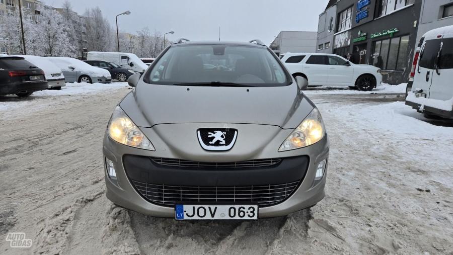 Peugeot 308 2010 Panevēža, ar dzinēja tilpumu 1.60 L un nobraukumu 299 tūkst. km par 1800 €, foto 9 vietnē AUTOMOTO.COM.LV