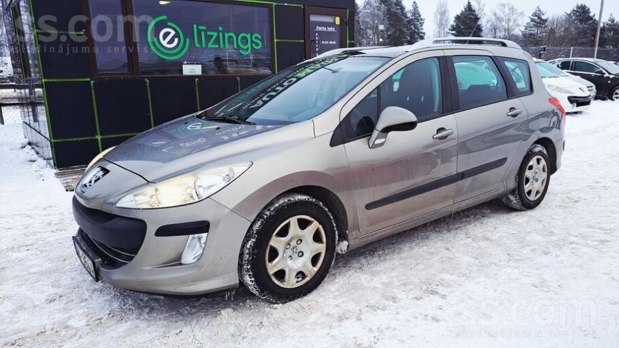 Peugeot 308 2010 in Riga, with an engine capacity of 1.60 L and mileage of 289 thousand km for 1500 €, photo 1 on AUTOMOTO.COM.LV