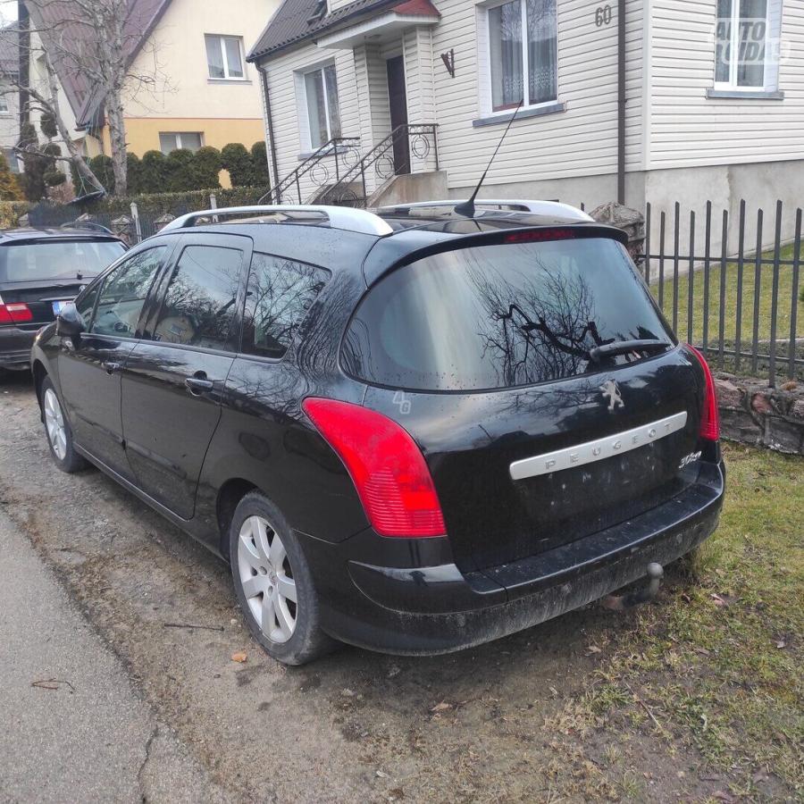Peugeot 308 2010 in Telschi, with an engine capacity of 1.60 L and mileage of 210 thousand km for 1100 €, photo 3 on AUTOMOTO.COM.LV