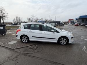 Peugeot 308 2010 Šauļi, ar dzinēja tilpumu 1.60 L un nobraukumu 176 tūkst. km par 1900 €, foto 4 vietnē AUTOMOTO.COM.LV