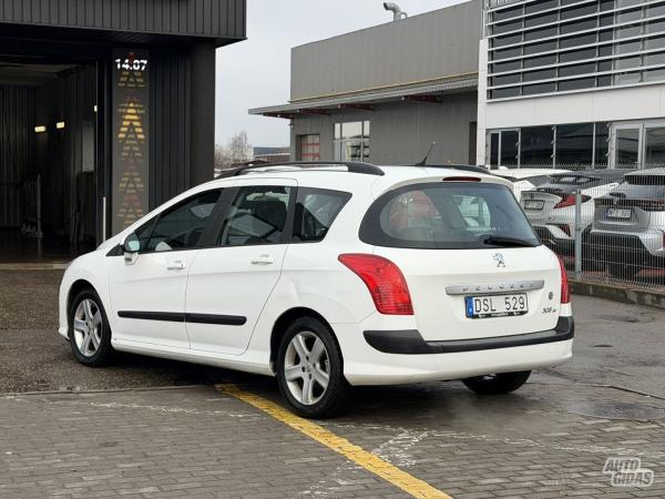 Peugeot 308 2010 in Siauliai, with an engine capacity of 1.60 L and mileage of 176 thousand km for 1900 €, photo 6 on AUTOMOTO.COM.LV