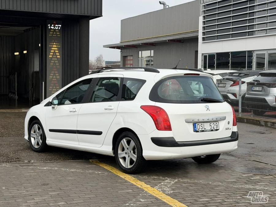 Peugeot 308 2010 in Siauliai, with an engine capacity of 1.60 L and mileage of 176 thousand km for 1650 €, photo 6 on AUTOMOTO.COM.LV